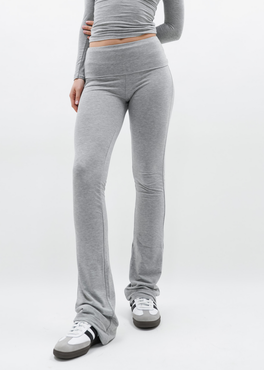 Fold-over flared pants light grey melange (TALL) - Mauré